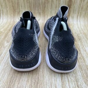 Nike | Shoes | Nike Free Run Flyknit 28 Womens Size 95 Oreo Shoes ...